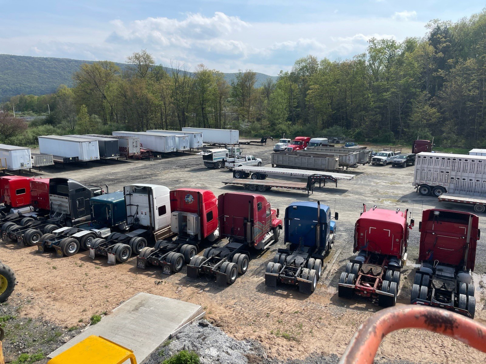 Buy & Sell Heavy Equipment and Trucks | Pine Run Heavy Equipment ...